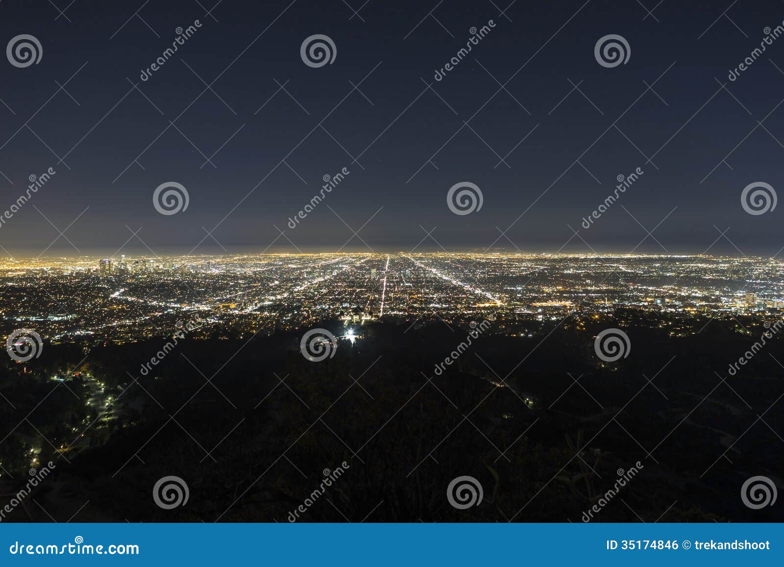 Los Angeles Hazy Night stock photo. Image of urban, view - 35174846
