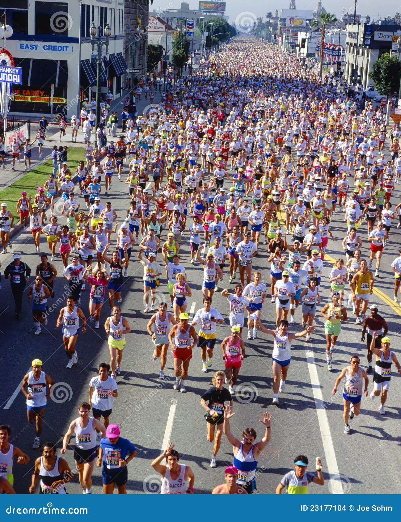 Los Angeles Marathon editorial stock image. Image of marathons - 23177104