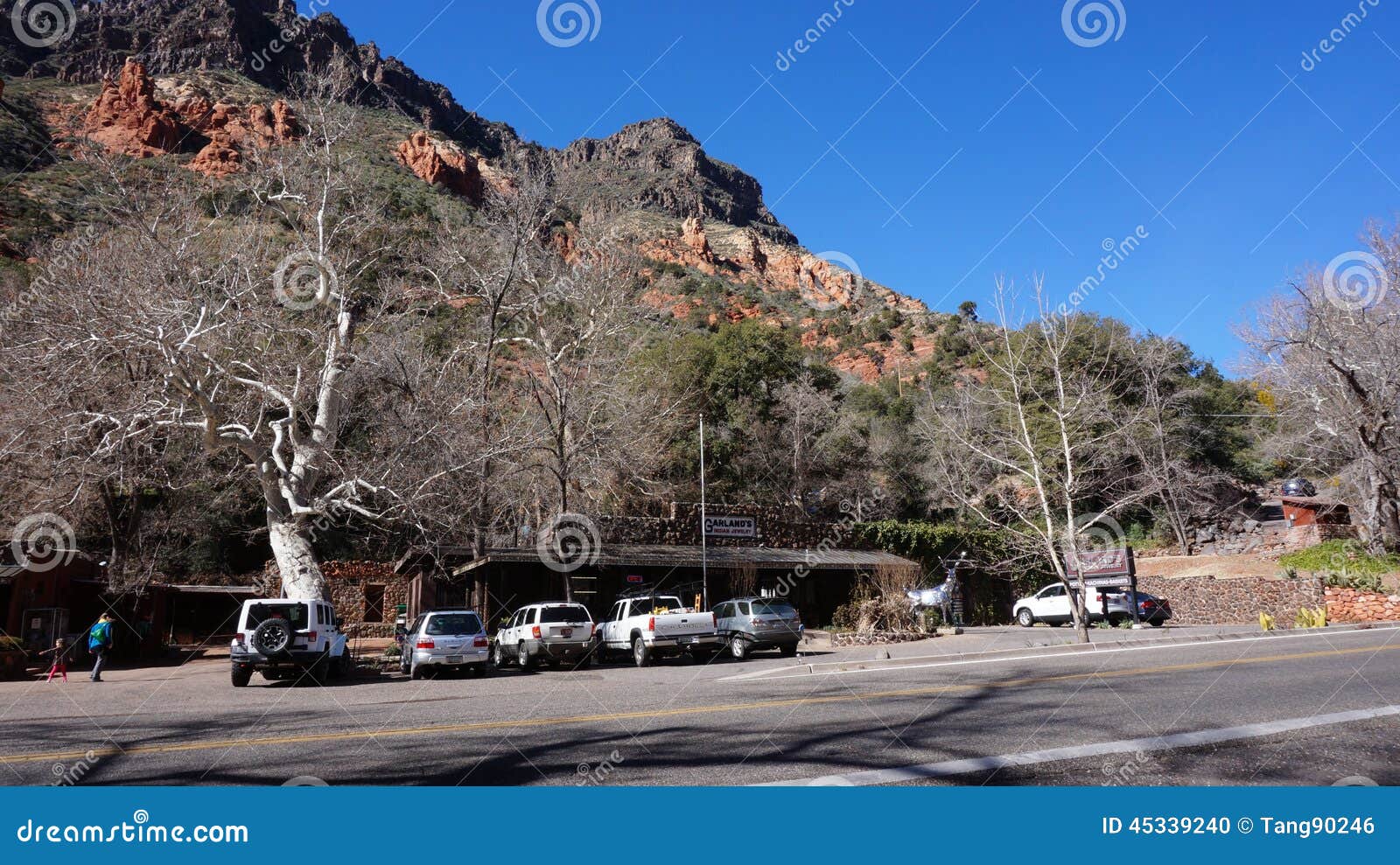 Los Edificios De Jardines Indios En Sedona, Arizona Imagen editorial ...