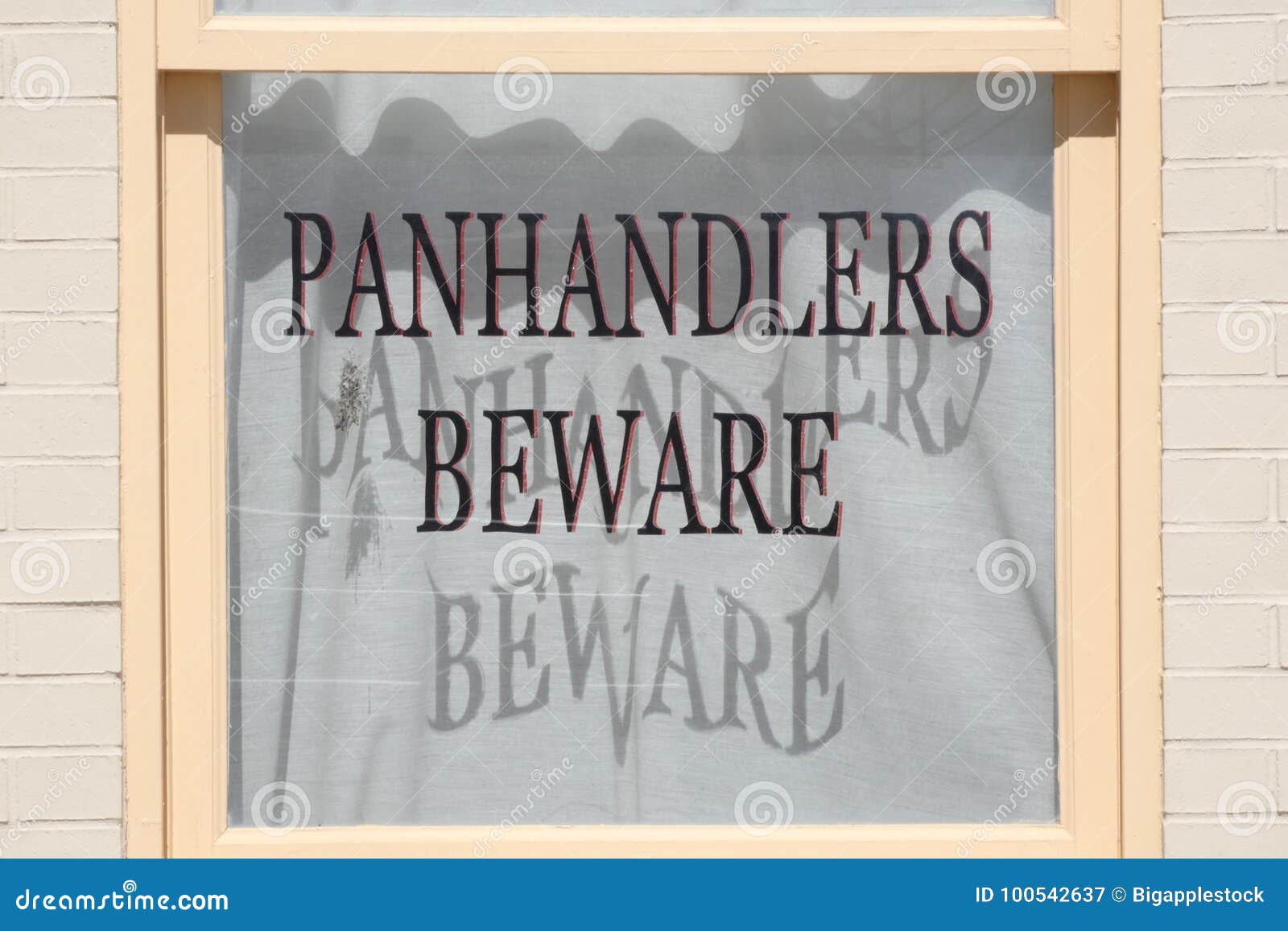 Los Panhandlers se guardan imagen de archivo. Imagen de panhandlers ...