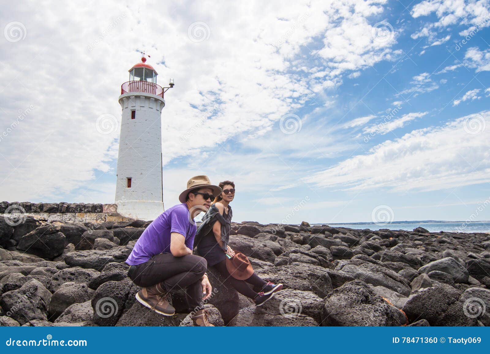 Los Pares En La Isla De Griffiths Foto de archivo - Imagen de roca ...