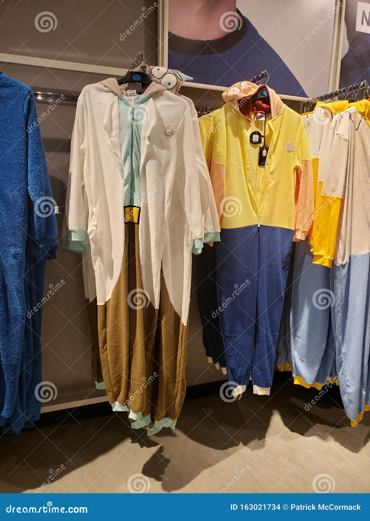 Los trajes de Rick y Morty imagen de archivo editorial. Imagen de ...