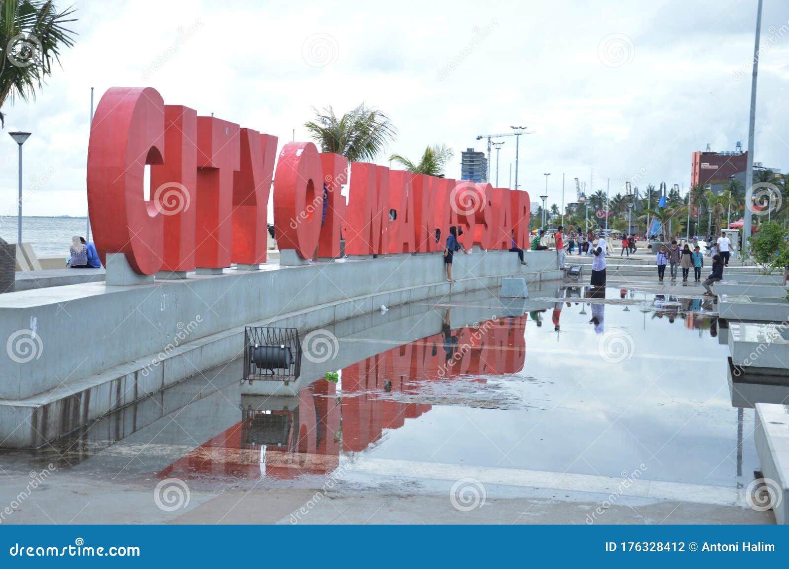 Losari Beach Makassar Indonesia Editorial Photography - Image of losari ...