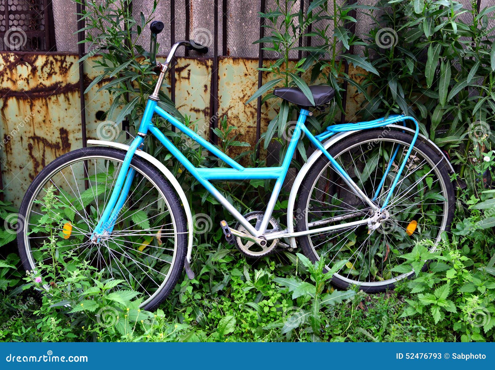 Lost Bicycle stock image. Image of broken, retro, green - 52476793