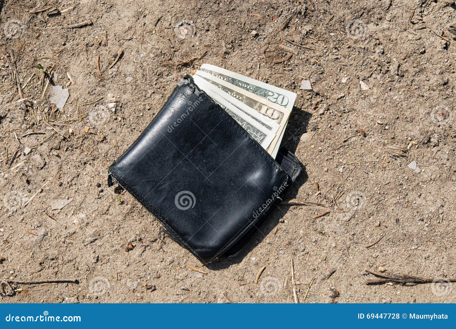 Lost wallet with money stock photo. Image of bankrupt - 69447728
