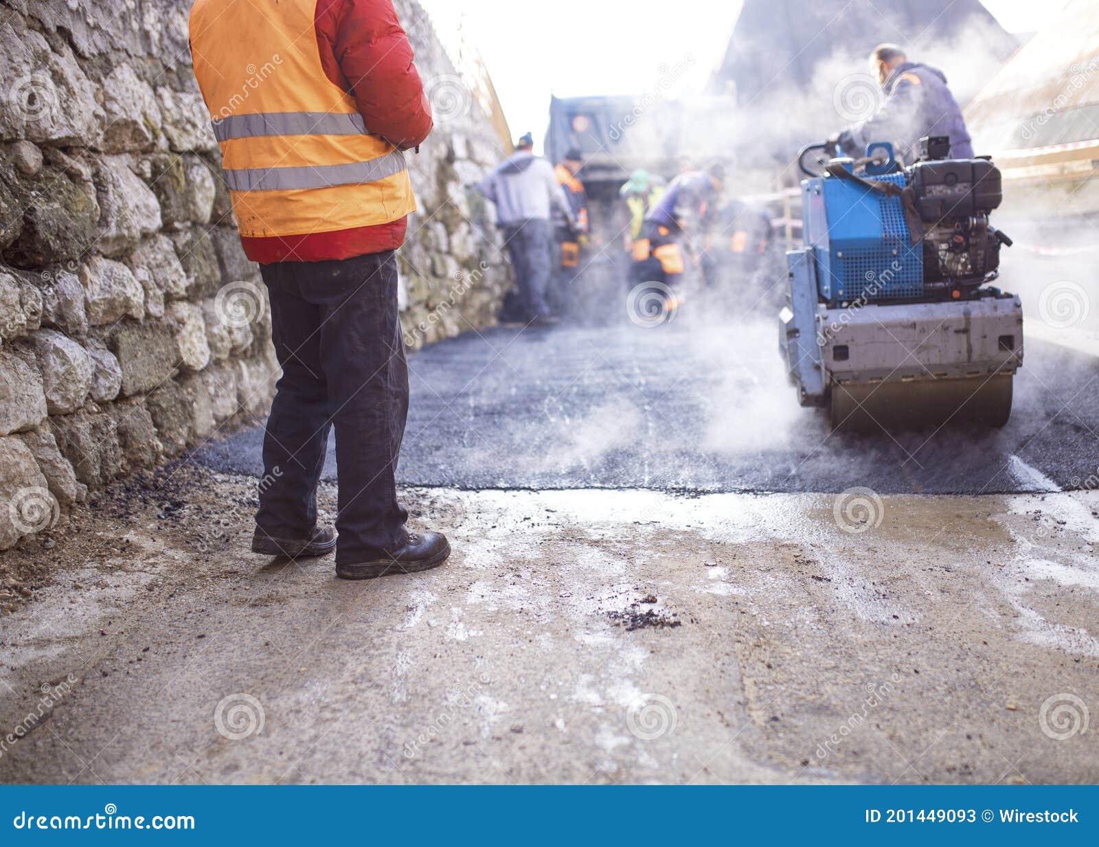Mini Roller Compactor Is A Versatile Roller As It Can Be Used For Both ...