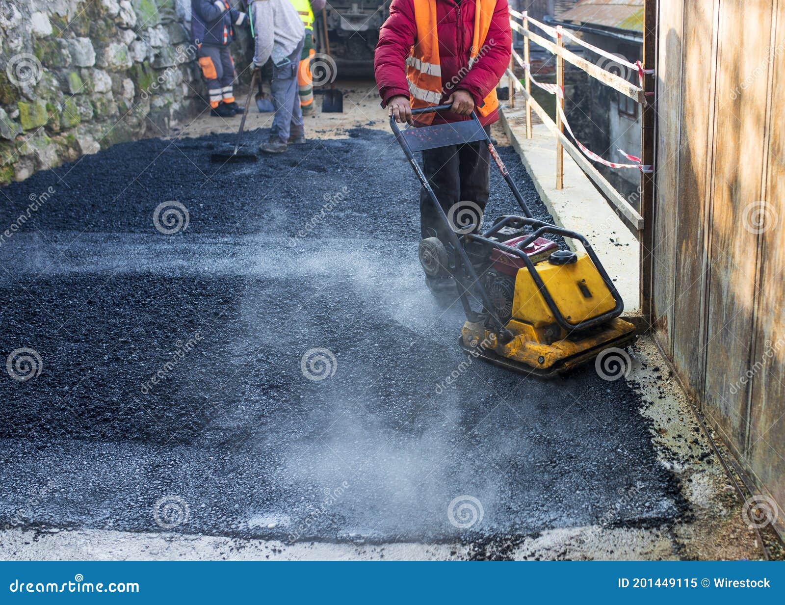 Mini Roller Compactor Is A Versatile Roller As It Can Be Used For Both ...