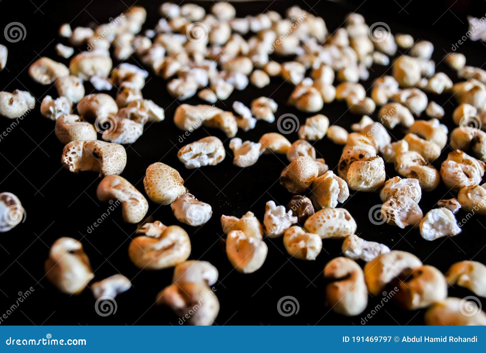 Fallen Popcorn In Box Stock Image | CartoonDealer.com #44160079