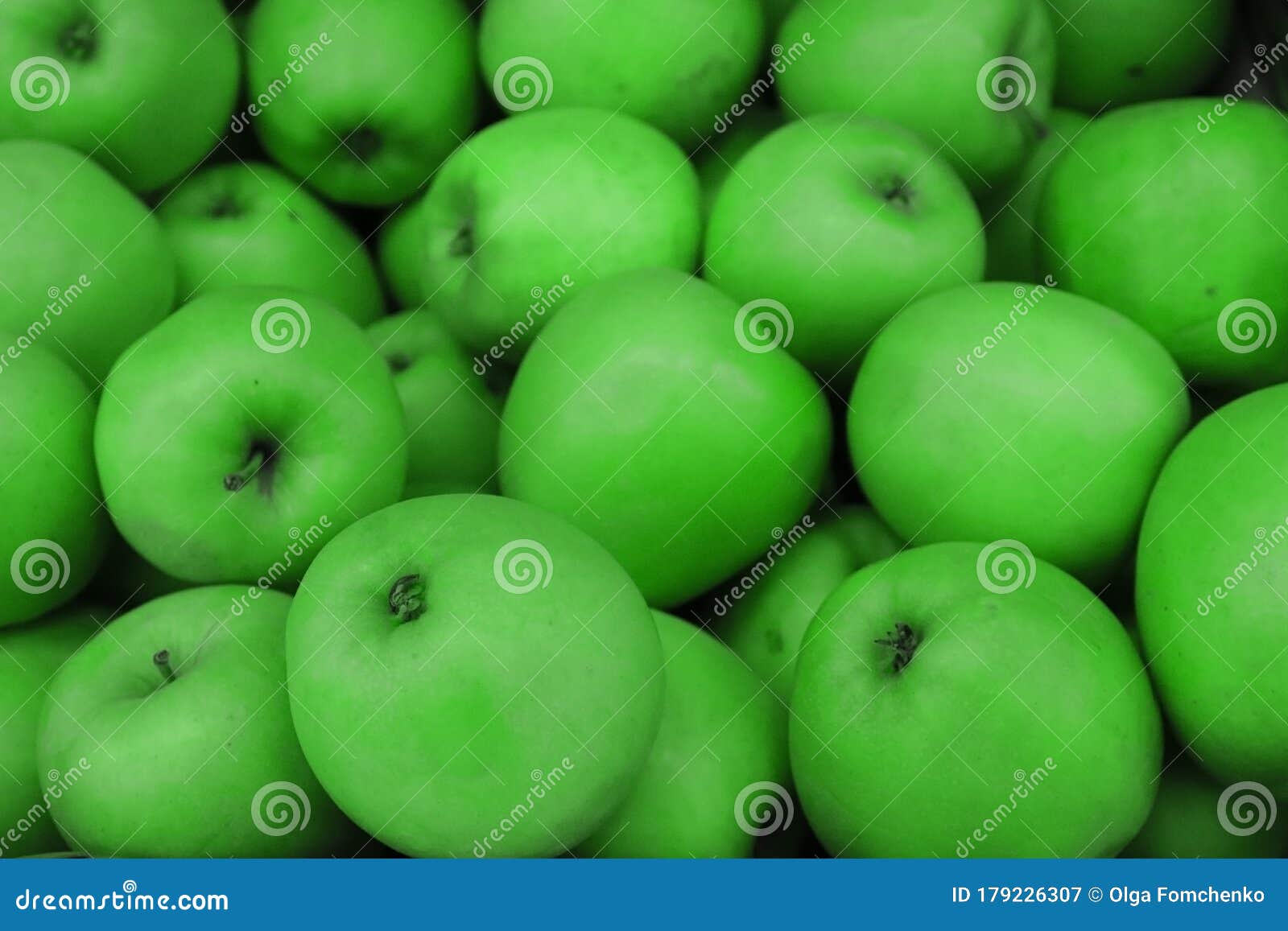 A Lot of Green Bright Apples Stock Image - Image of droplets, magic ...