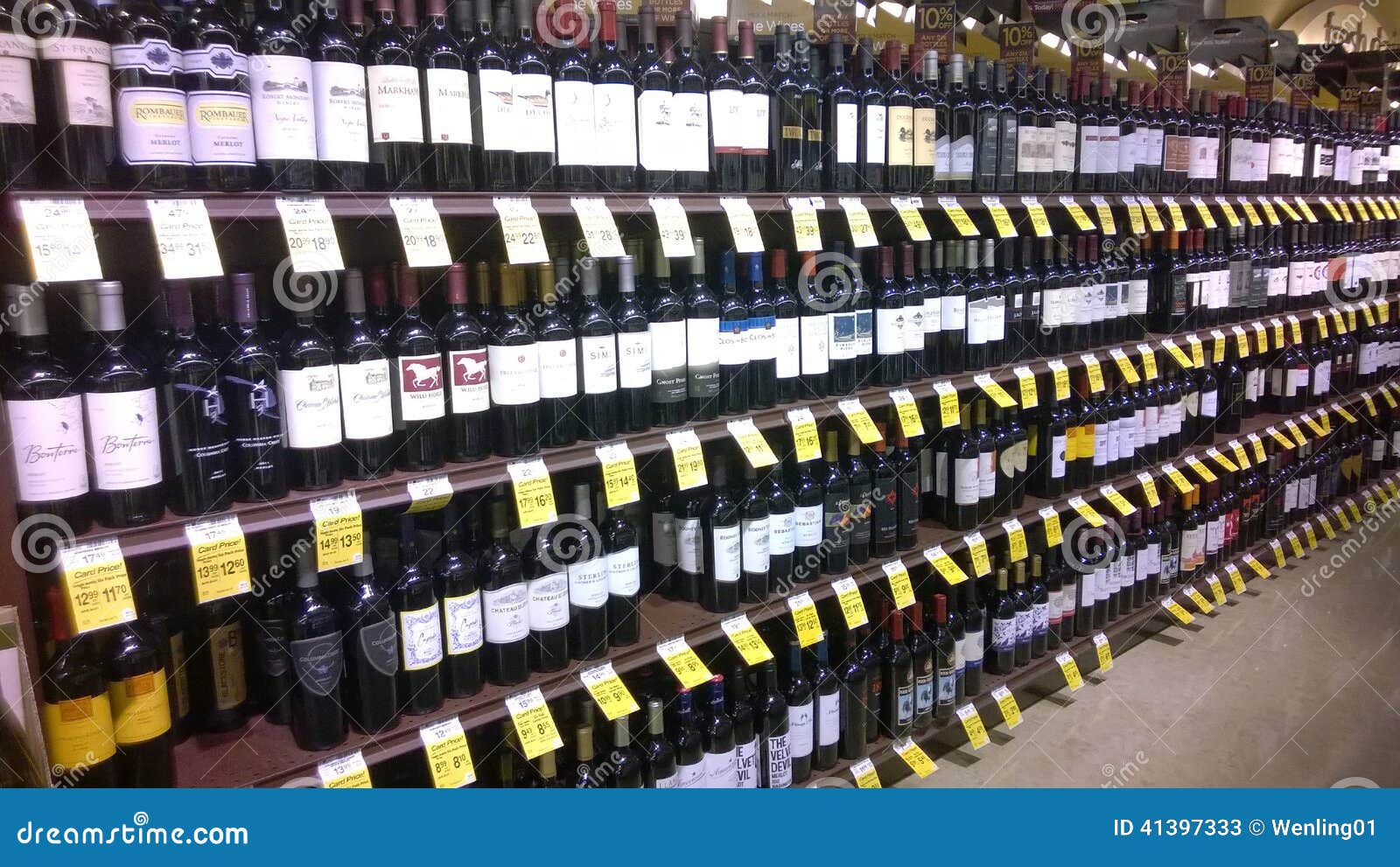 Lots of alcohol editorial stock photo. Image of shelves - 41397333