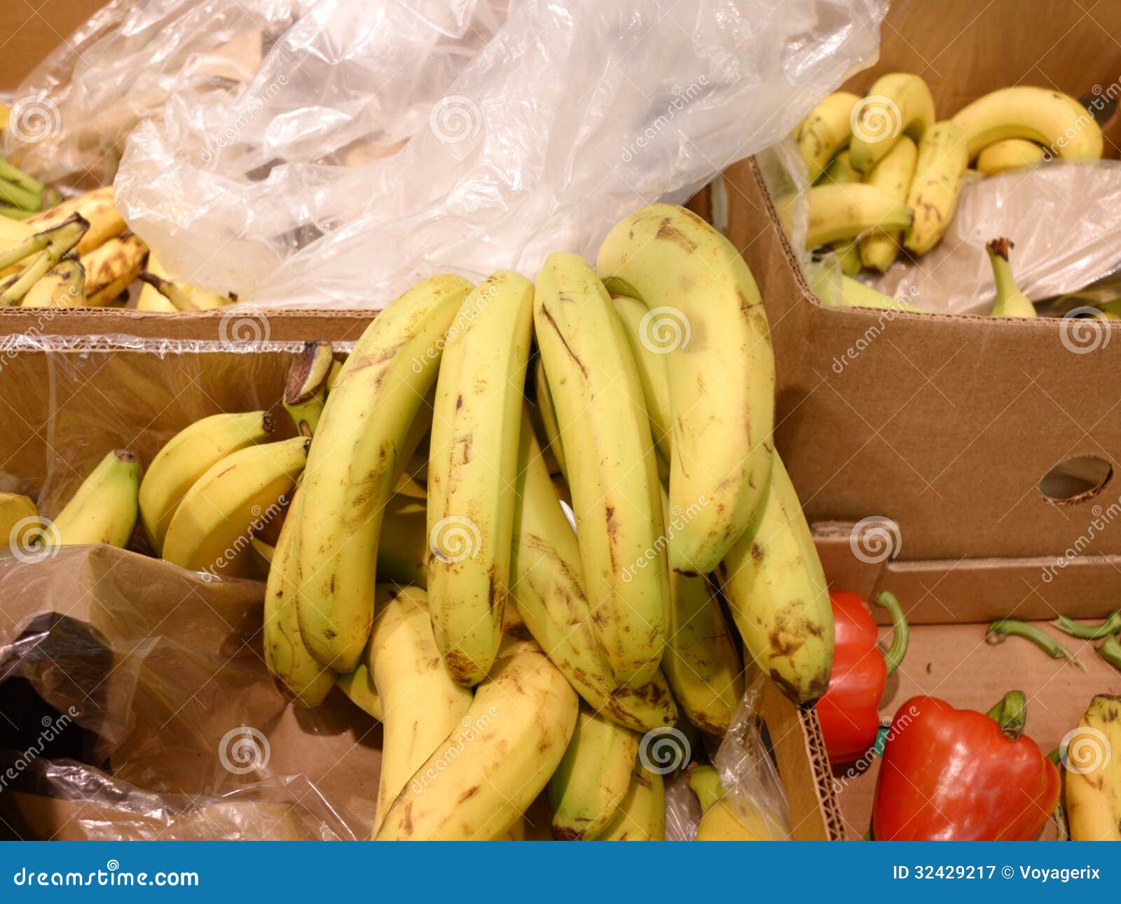 Lots of banana in market stock image. Image of lots, pile - 32429217