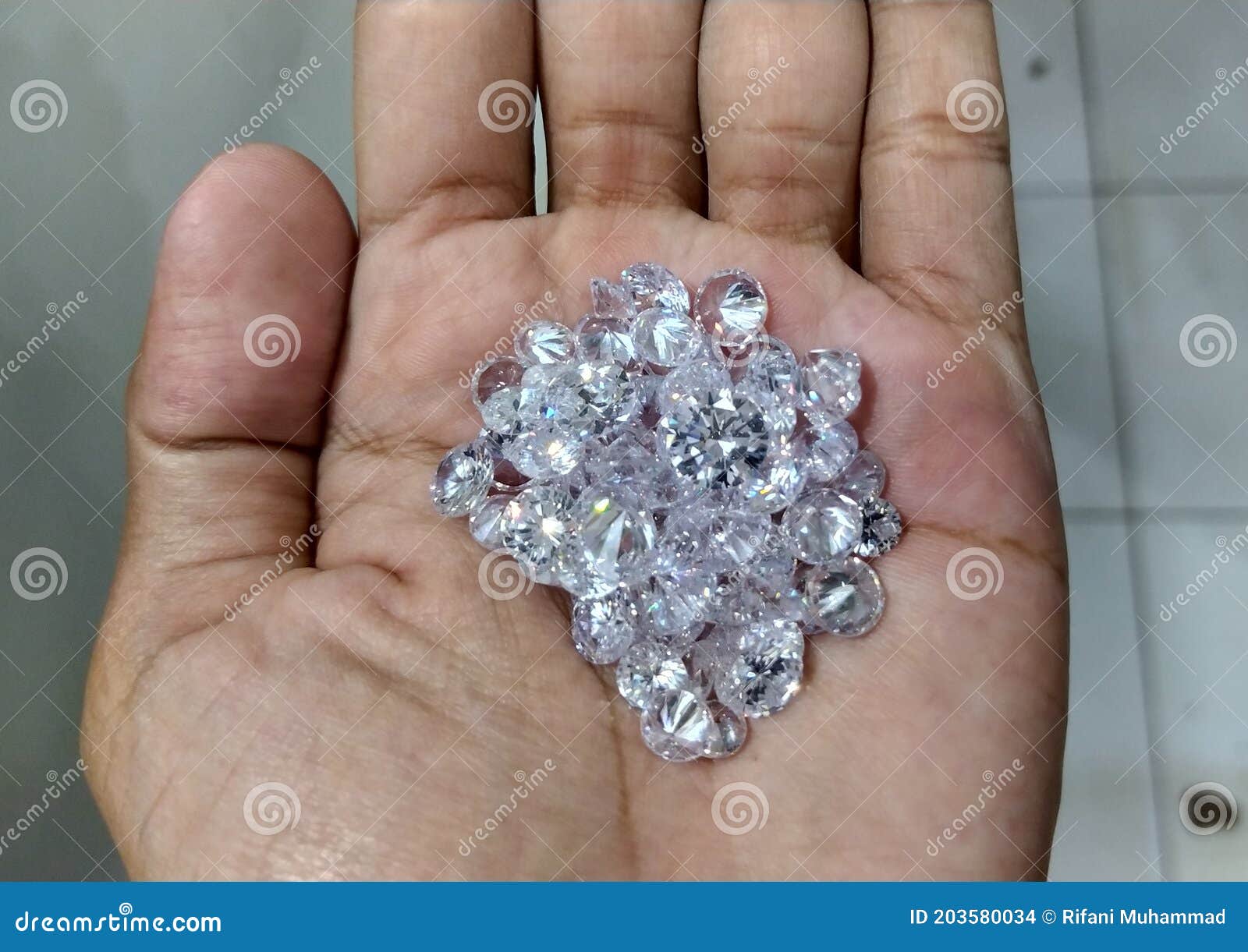 A lots diamonds in hand stock photo. Image of ring, bracelet - 203580034