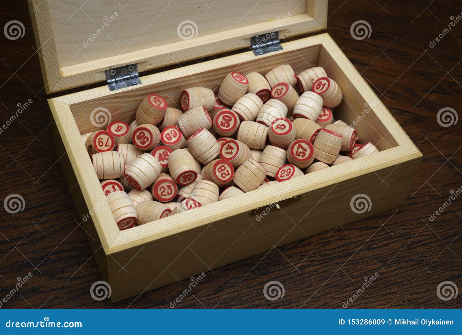 Lotto set in wooden box stock image. Image of lotto - 153286009