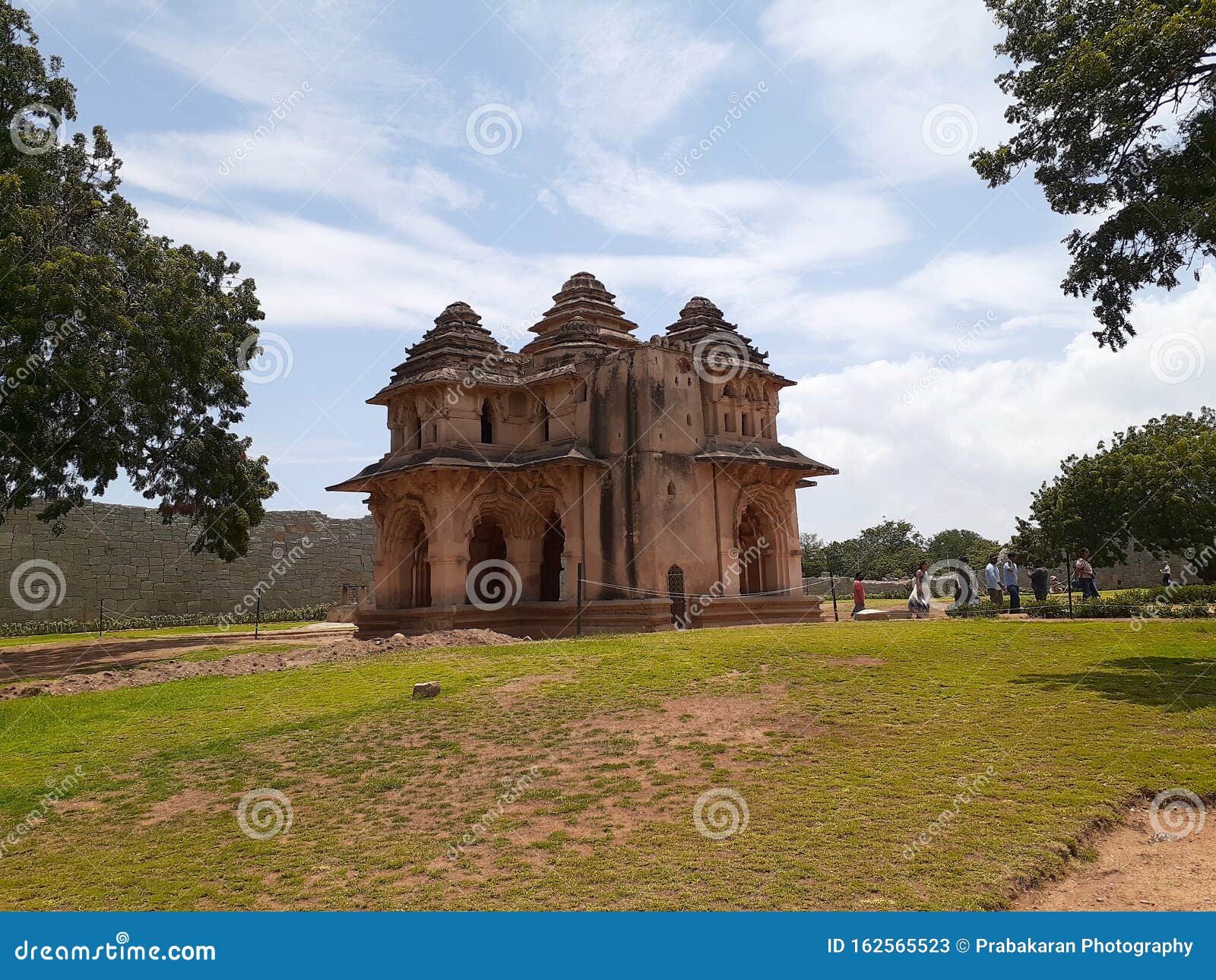 The lotus Mahal Humpi editorial stock photo. Image of mahal - 162565523