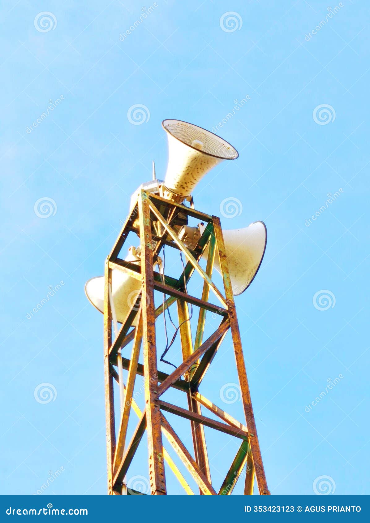 Loudspeaker in mosque stock image. Image of wind, cartoon - 353423123