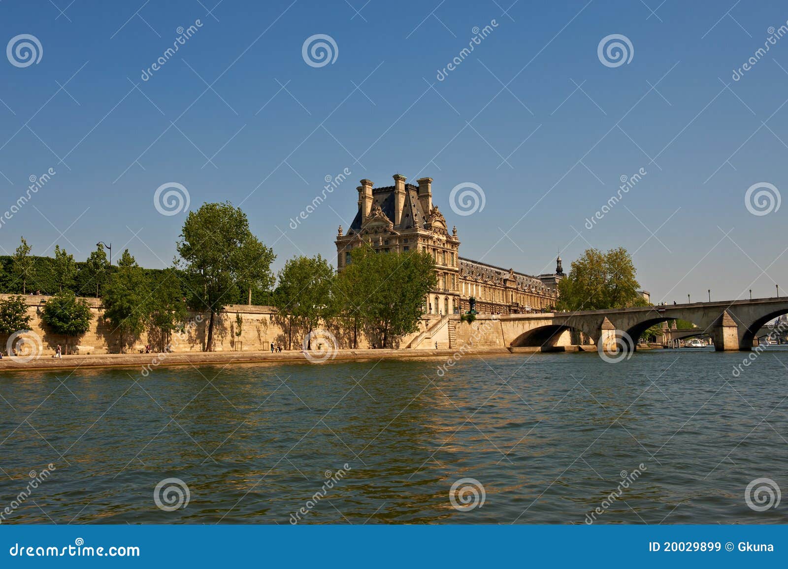 Louvre stock image. Image of green, facade, embankment - 20029899