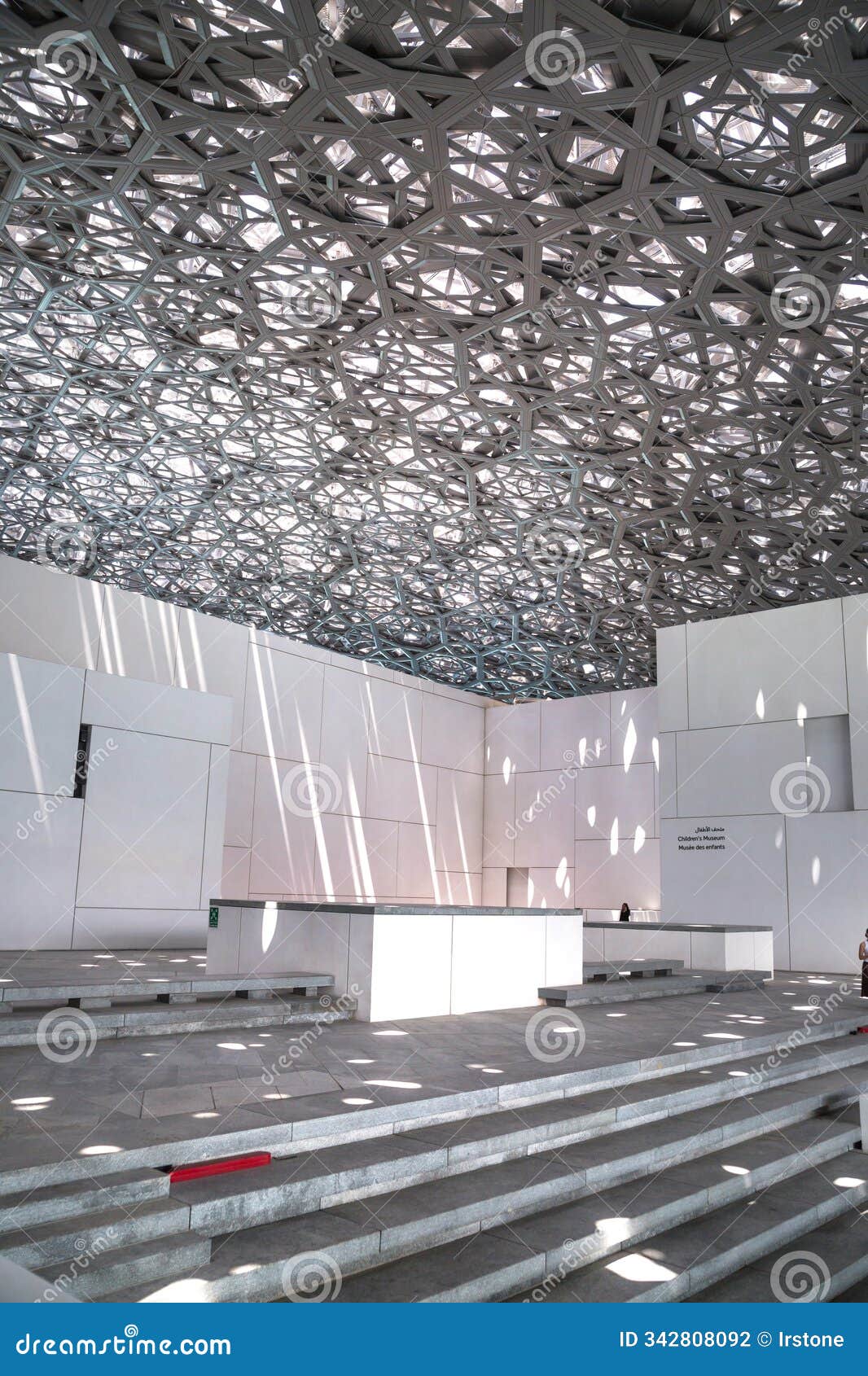 The Louvre Abu Dhabi Atrium View Editorial Photography - Image of king ...