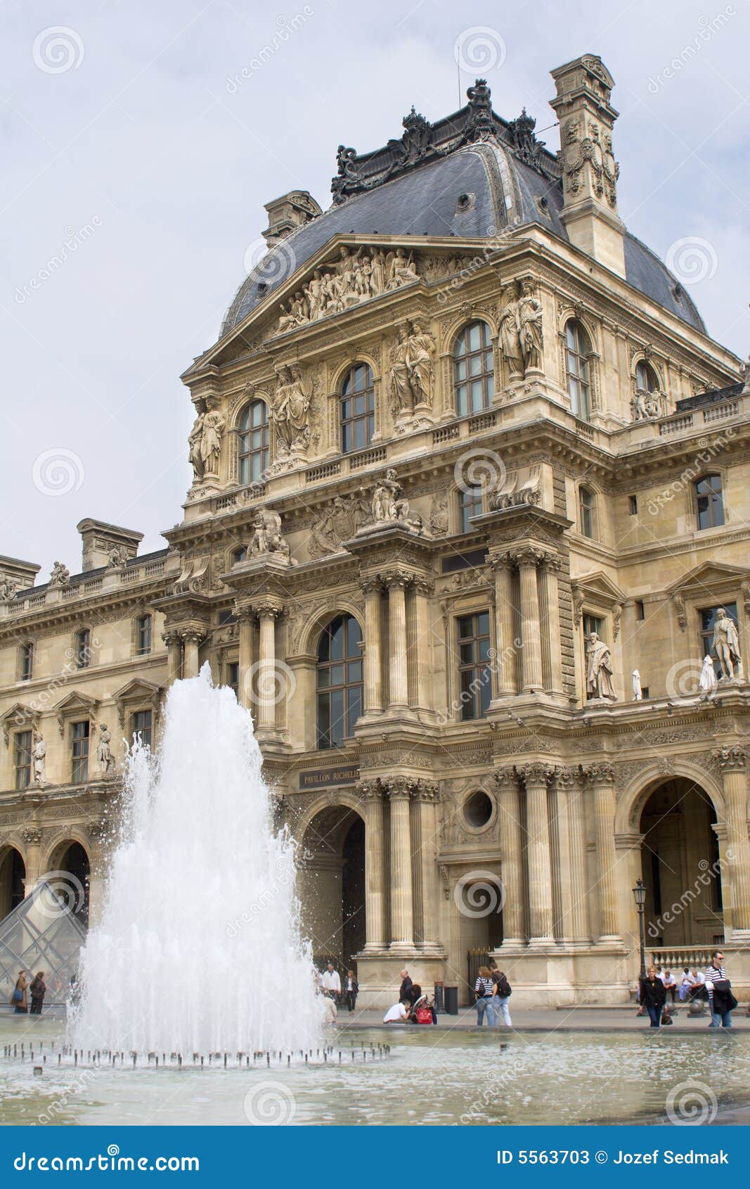Louvre - facade stock image. Image of louvre, architecture - 5563703