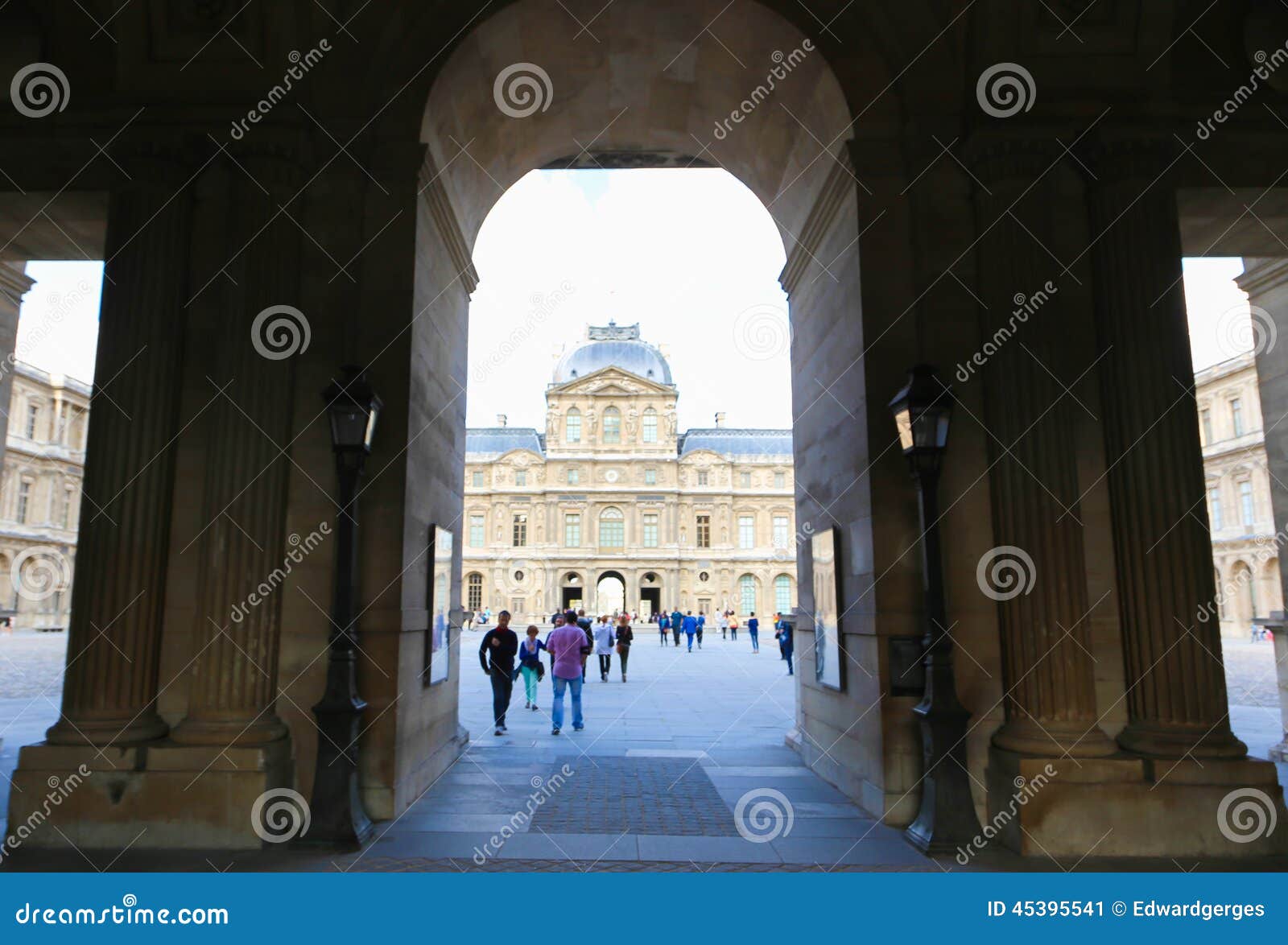 Louvre Gate editorial photo. Image of outdoors, attraction - 45395541