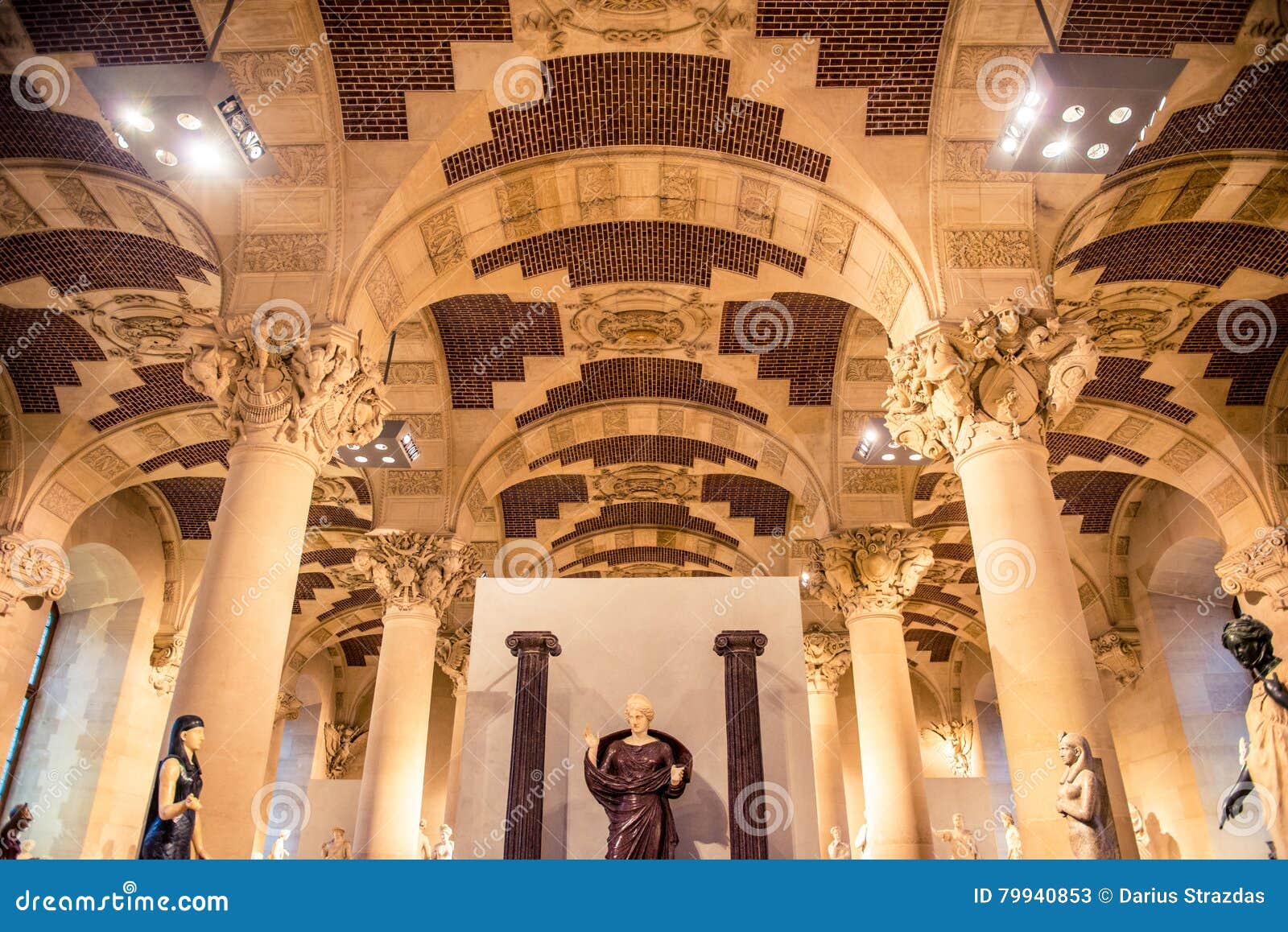 Louvre Museum ceiling editorial stock photo. Image of sightseeing ...