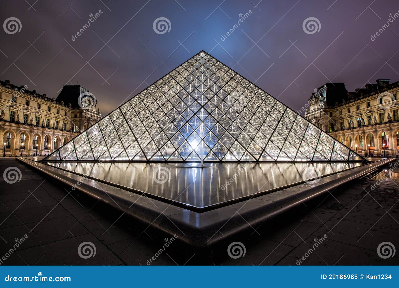Louvre Museum at night editorial stock photo. Image of paris - 29186988