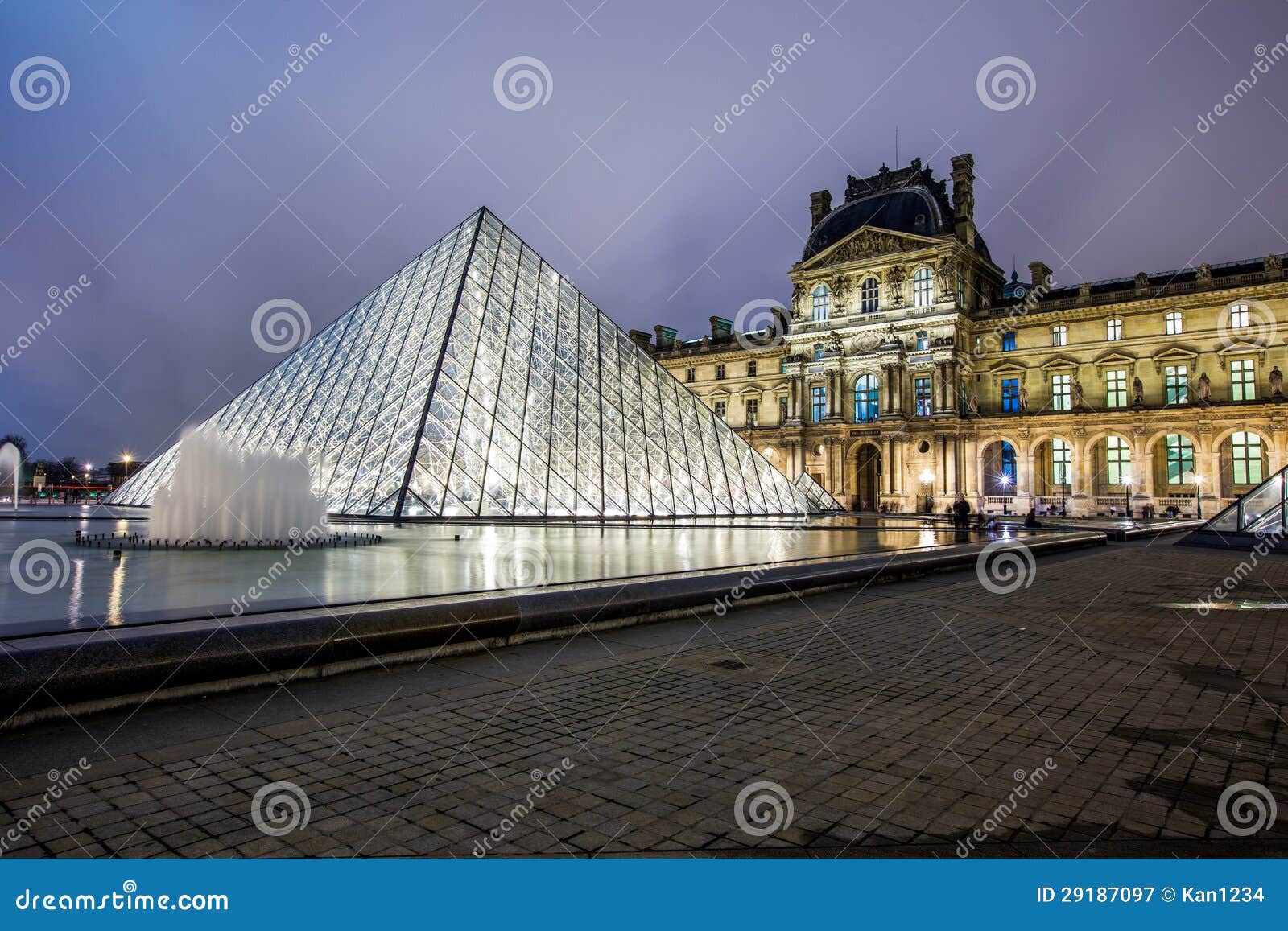 Louvre Museum at night editorial photography. Image of modern - 29187097