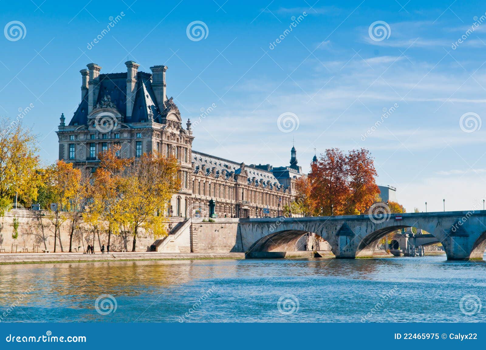 The Louvre Museum and the Seine River Stock Image - Image of europe ...