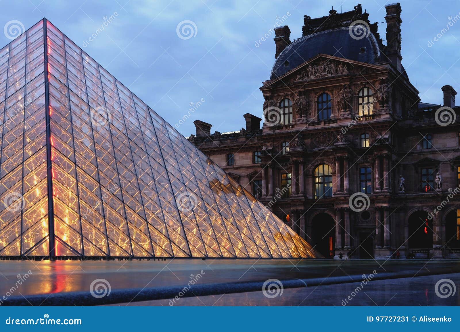 The Louvre Museum Square at Night Editorial Photo - Image of european ...