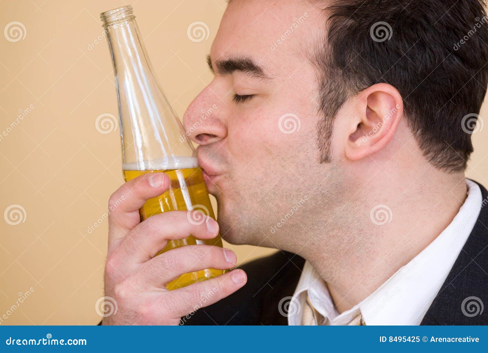 In Love with Beer stock image. Image of alcohol, holiday - 8495425