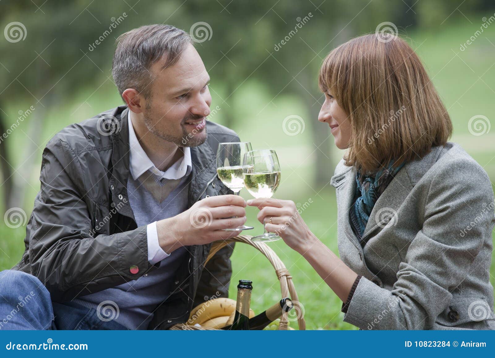 Love Couples Drinking Champagne Stock Photo - Image of adult, love ...