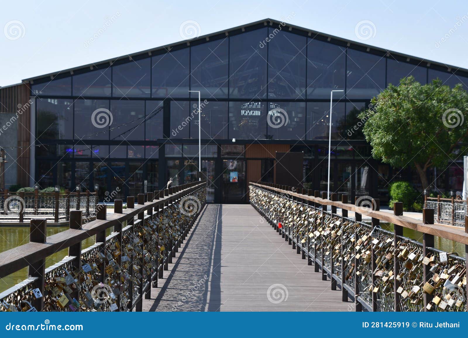 Love Lock Bridge - Promise Bridge at Last Exit Al Khawaneej in Dubai ...