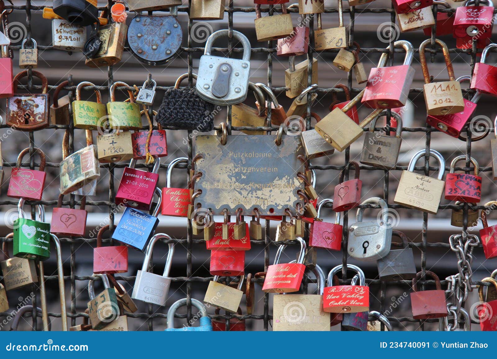Love Locks at Cologne Bridge Editorial Photo - Image of city, love ...
