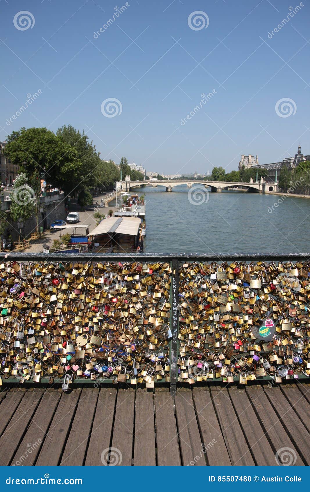 `love Locks` on the Pont Des Arts on the River Seine in Paris Editorial ...