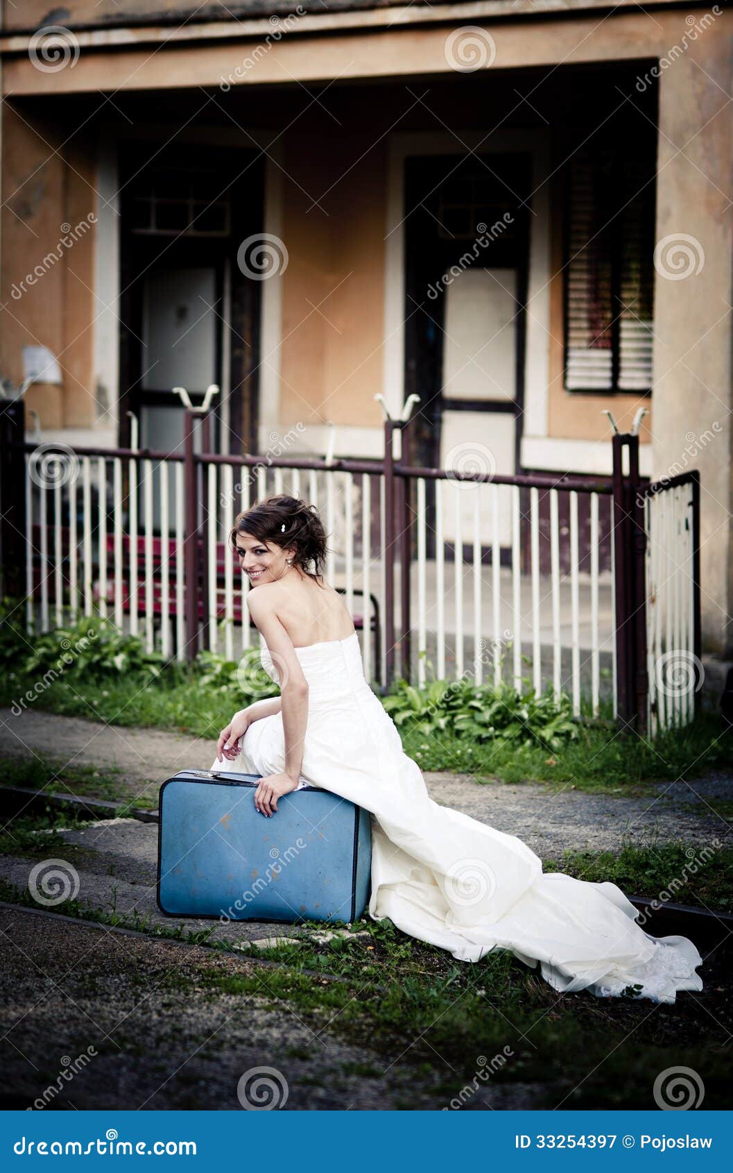 Lovely bride stock image. Image of pretty, bride, gorgeous - 33254397