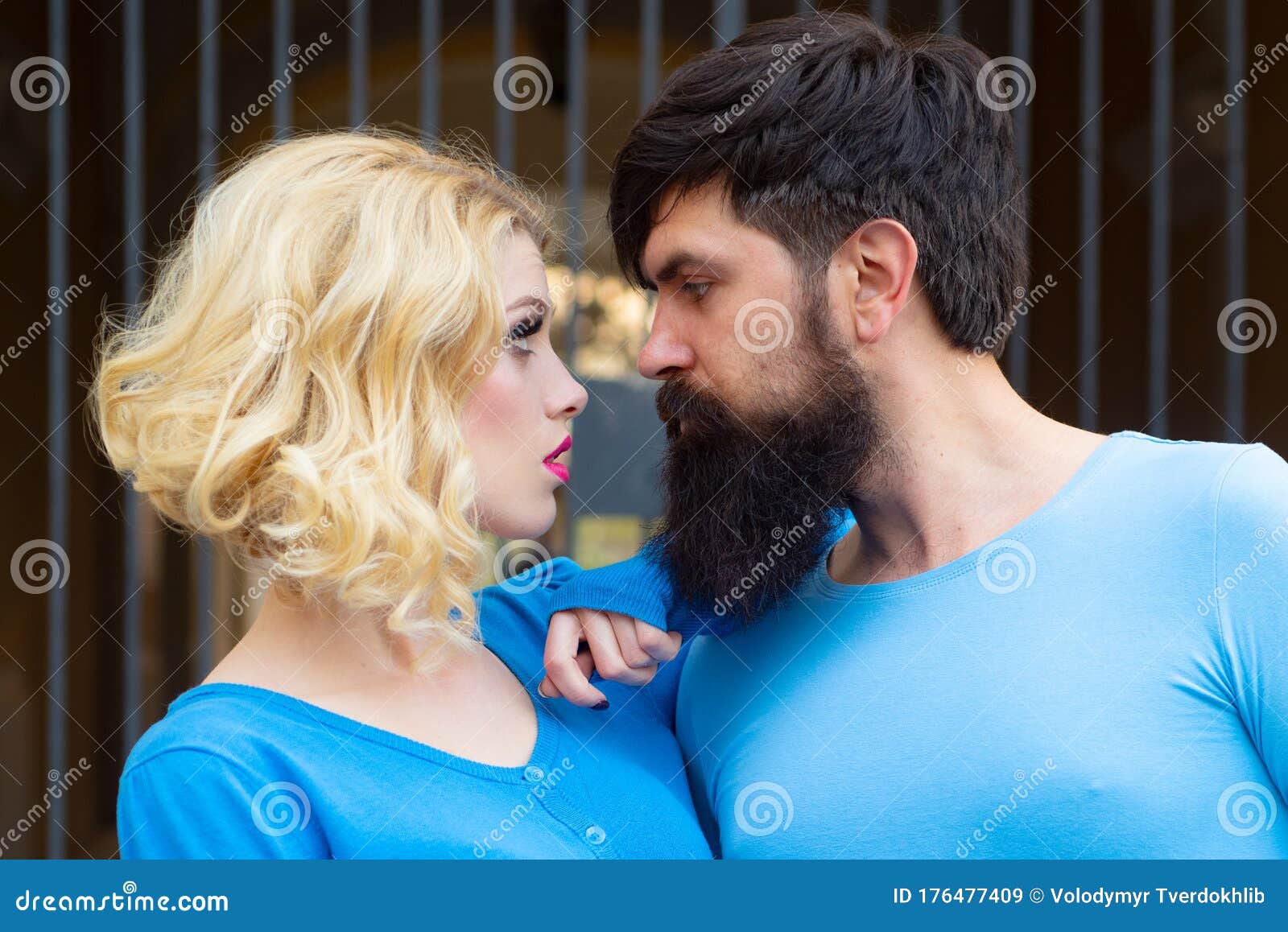 The Lovely Couple In Love Looking At Each Other Romantic Couple Stock Image Image Of Girl 5784