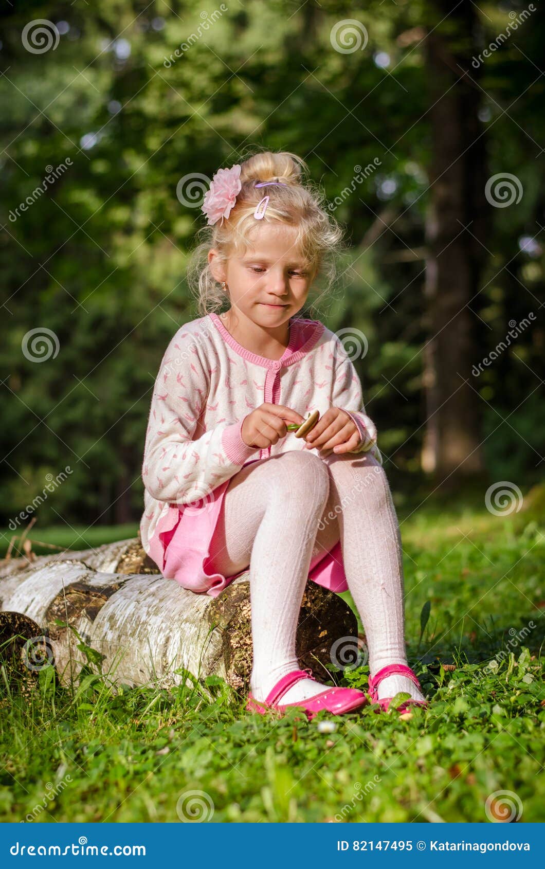Lovely Girl Sitting In Tree Trunk Stock Image Image Of Funny Woods