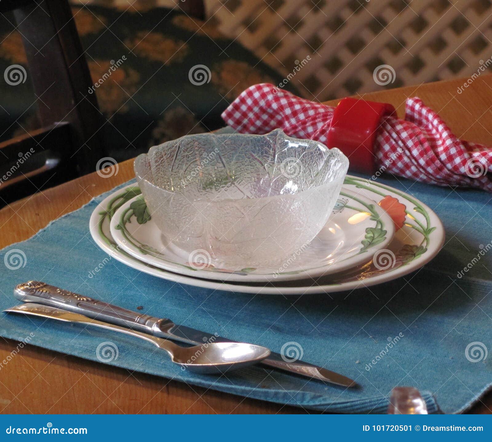 Dinning Table with Plates Close Up Stock Image - Image of knife, holder ...