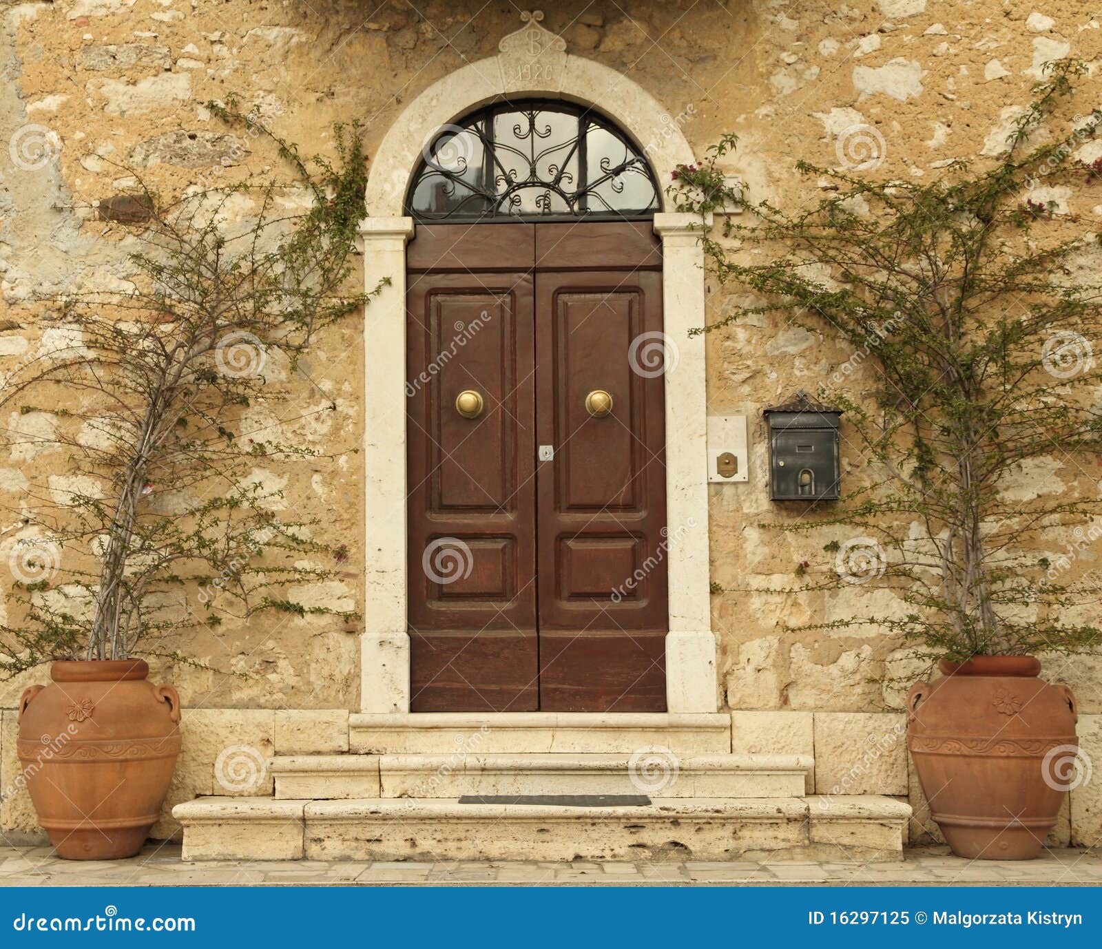 Lovely Tuscan Front Door, Italy Stock Image - Image of facade ...