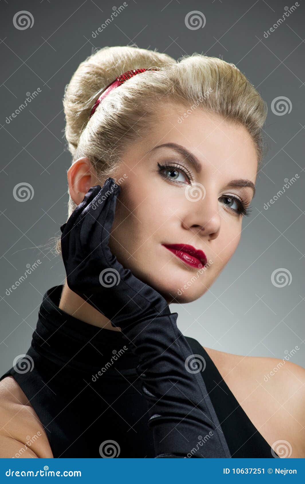 Lovely Woman Retro Portrait Stock Image - Image of girl, hairdo: 10637251