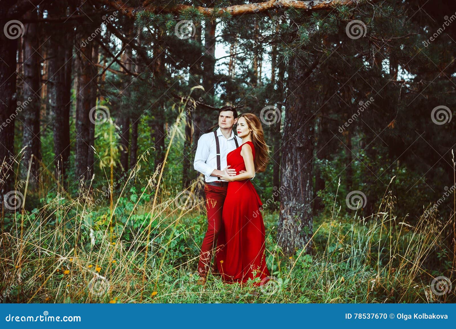 The Lovers are in the Woods Stock Photo - Image of date, dating: 78537670