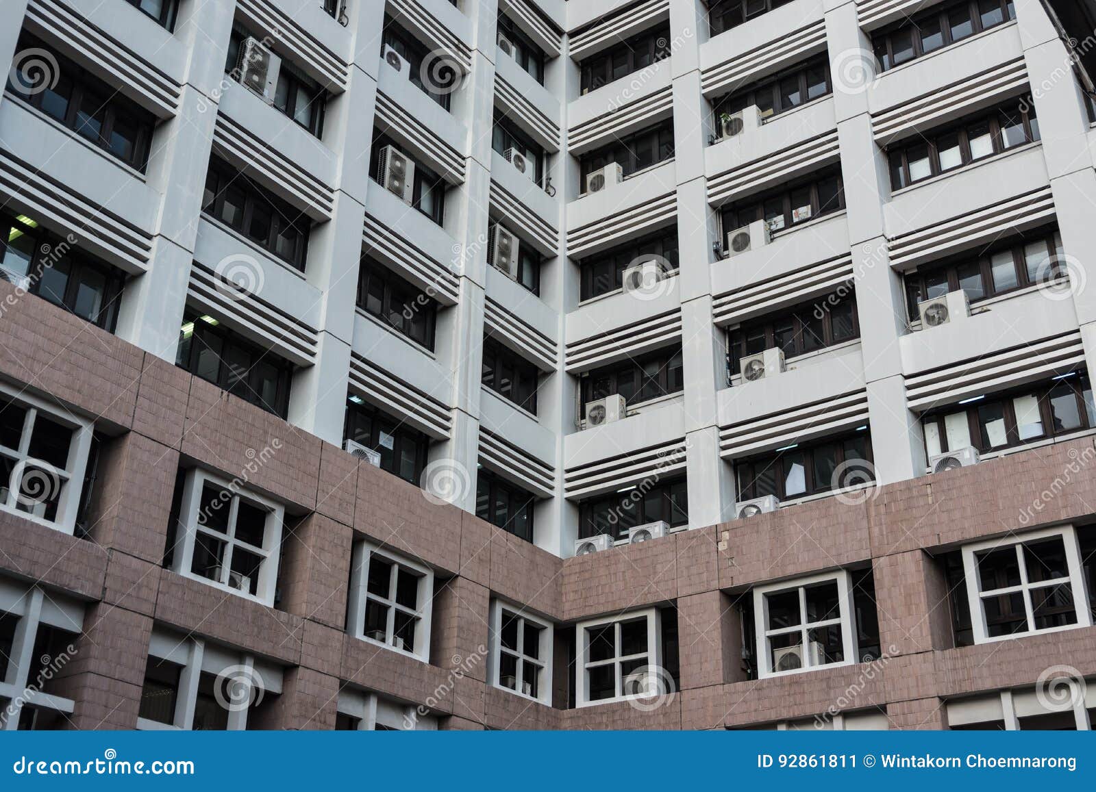 Low Angle Architectural Exterior View Of Luxury Low Rise Residential ...