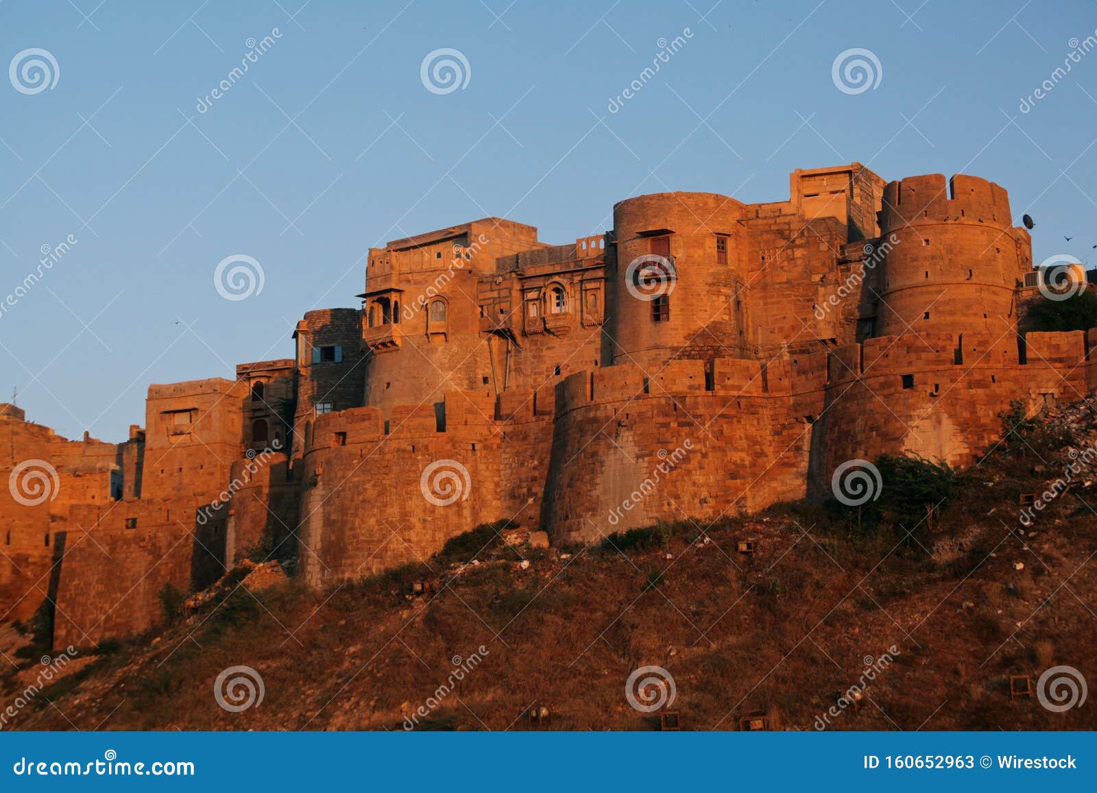 Low Angle Shot of the Castle in Jaisalmer, India Under the Clear Blue ...