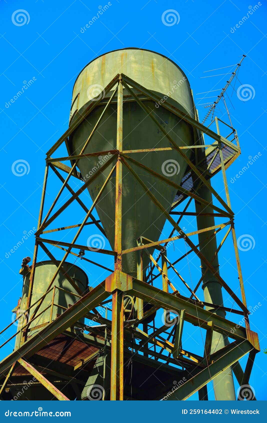 Low Angle Shot of a Tank Tower Stock Photo - Image of modern, structure ...