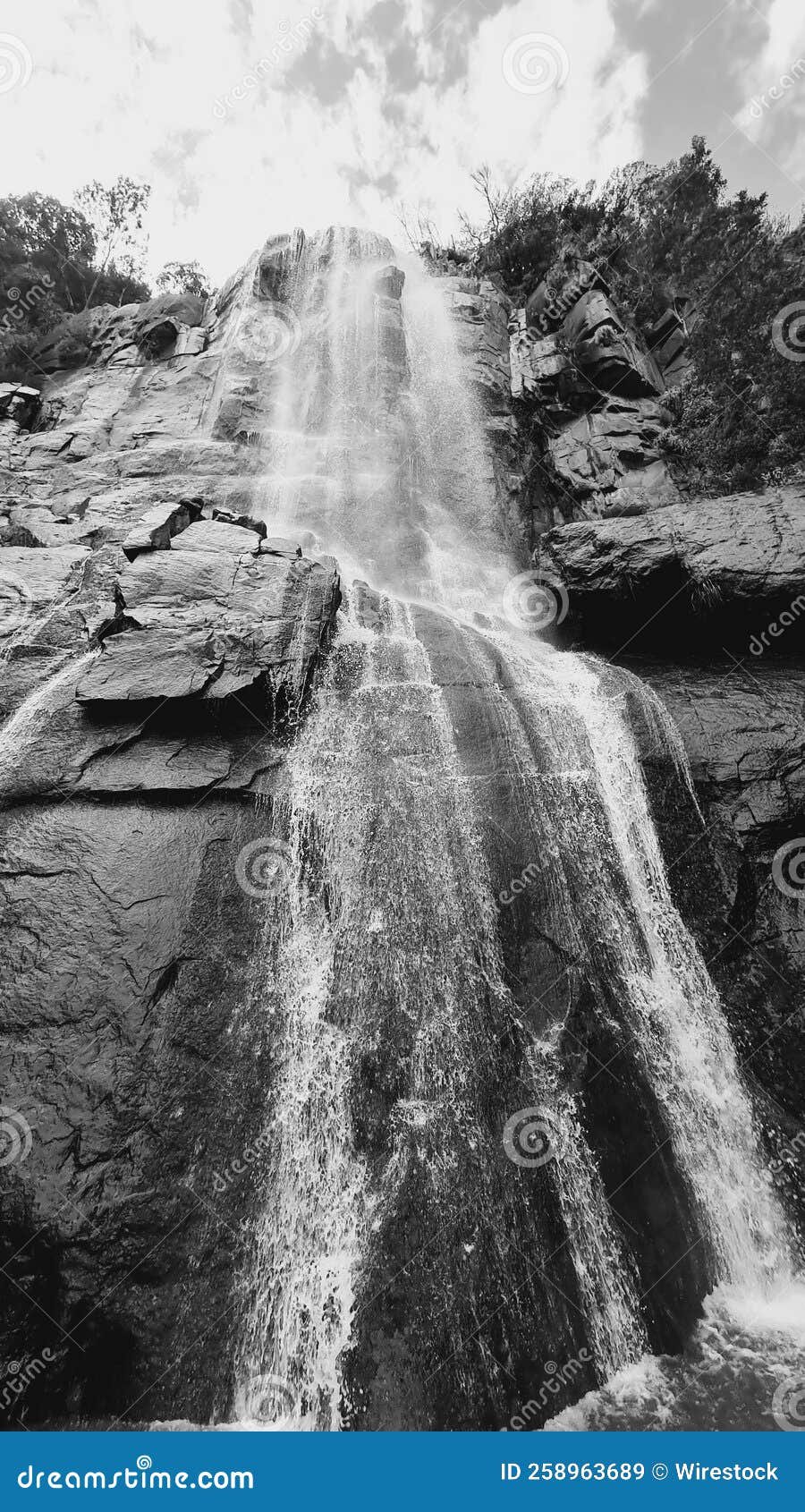 Low Angle Vertical Greyscale of the Mother and Child Waterfall in ...