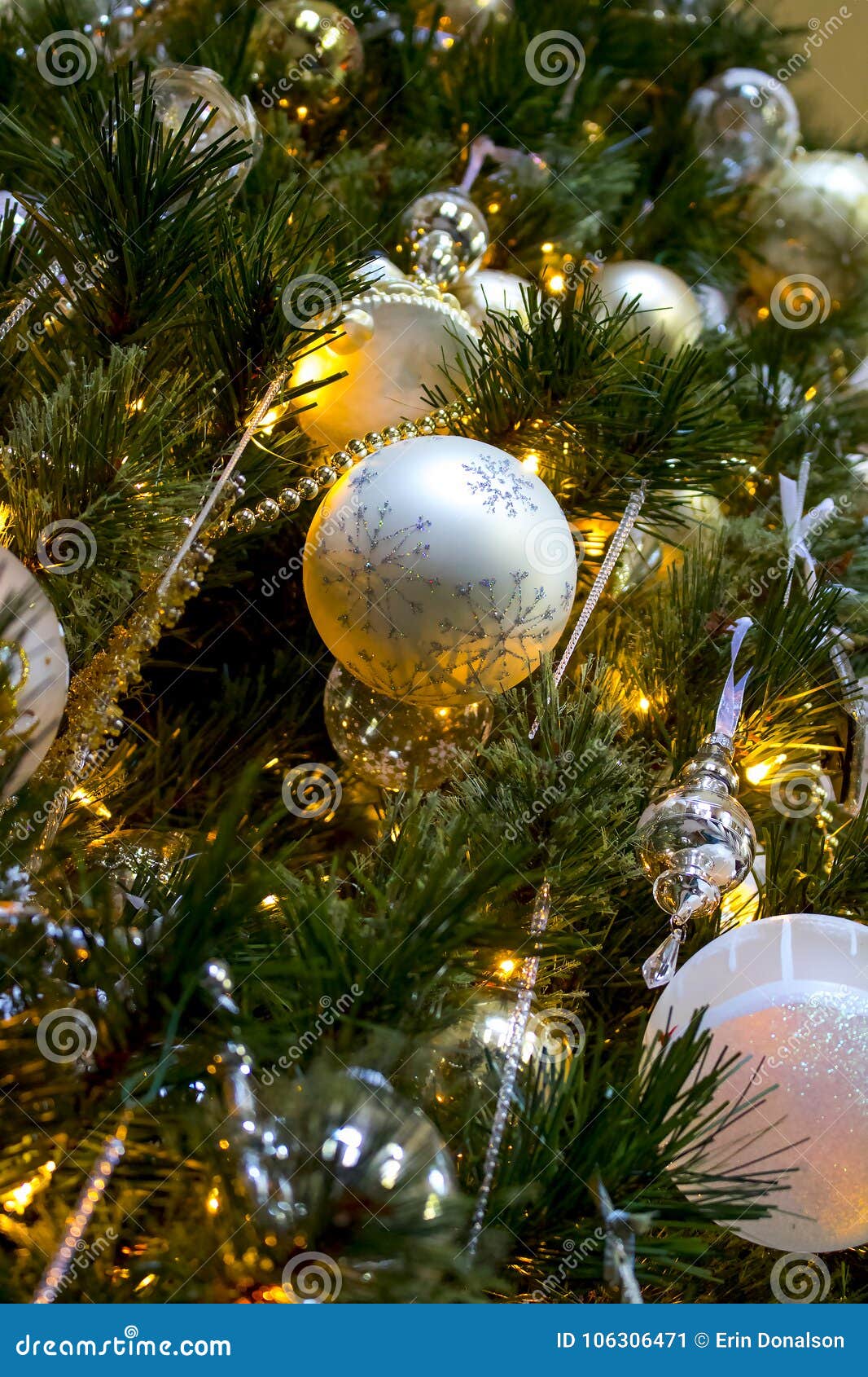 Decorated and Lighted Christmas Tree Close Up Stock Image - Image of ...