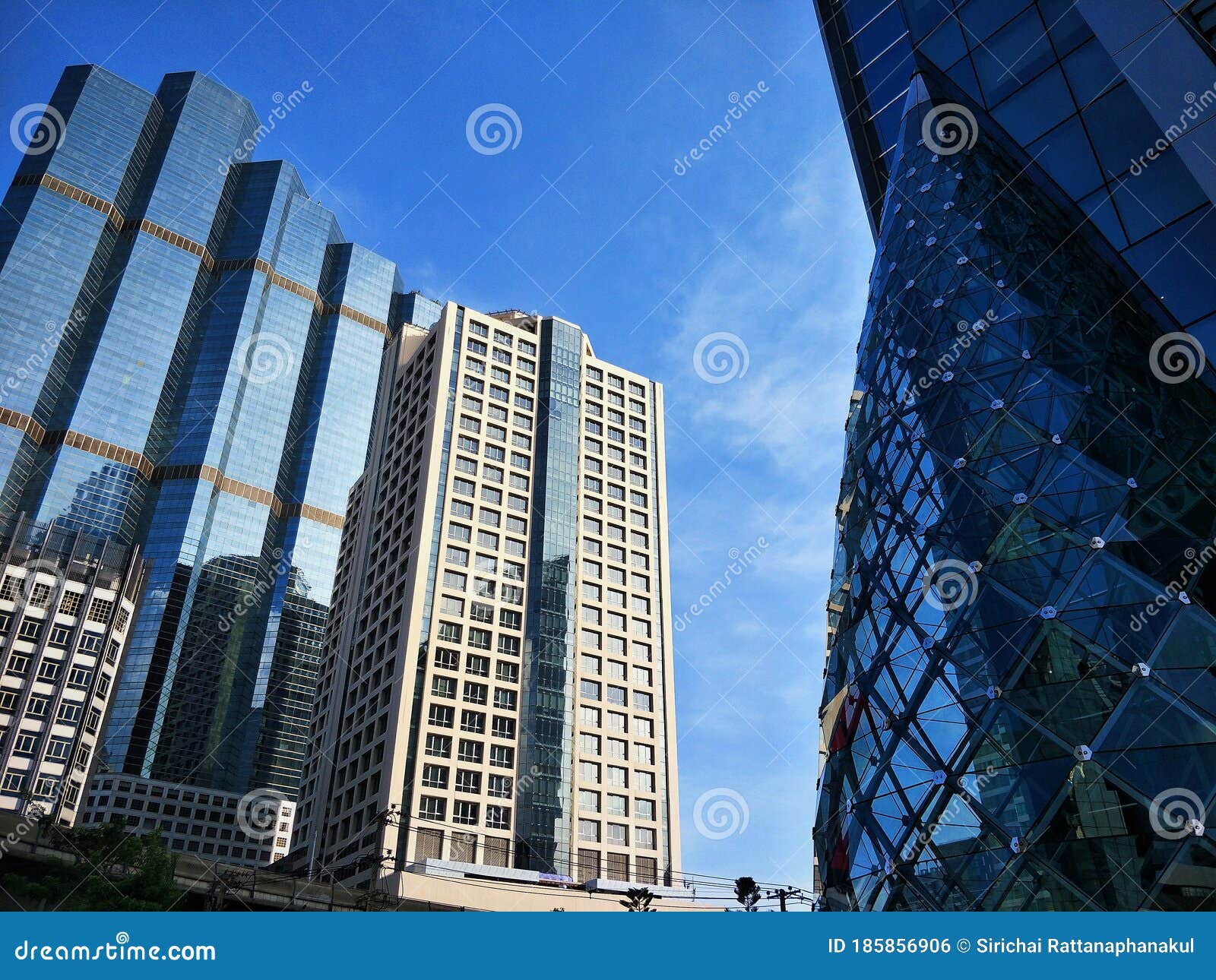 Low Angle View of Skyscraper with Architecture in City, Stock Photo ...