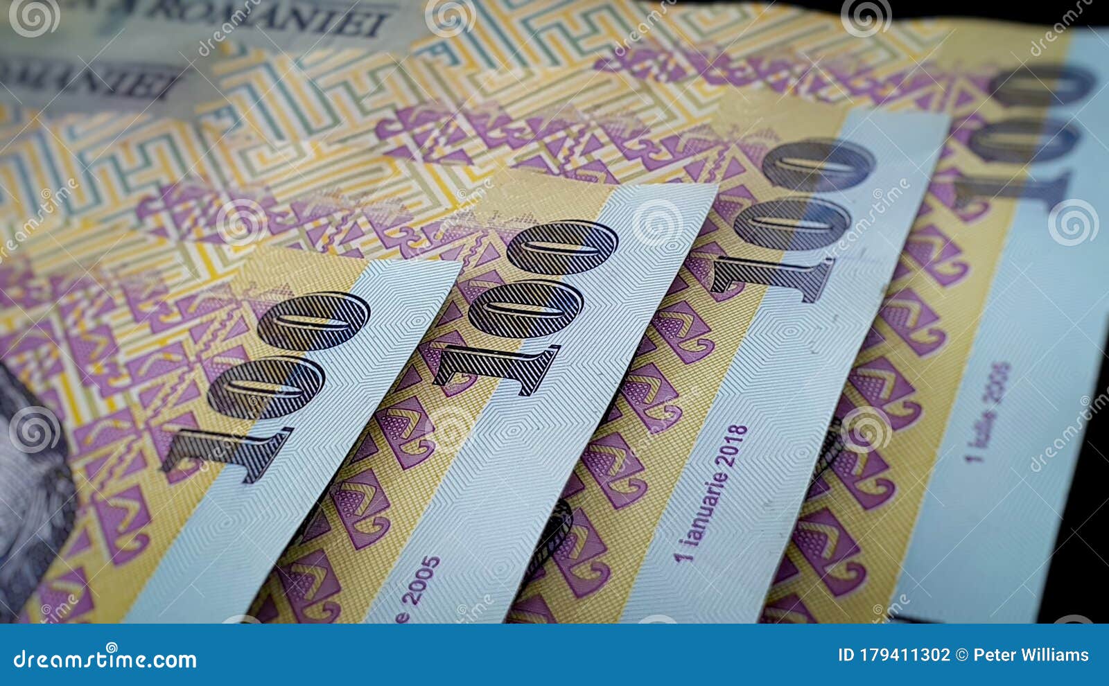 100 Romanian Lei Close Up Stack Stock Photo - Image of treasury ...