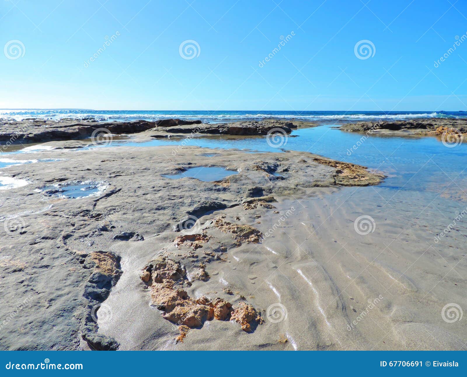 Low tide stock image. Image of beach, nature, stack, pacific - 67706691