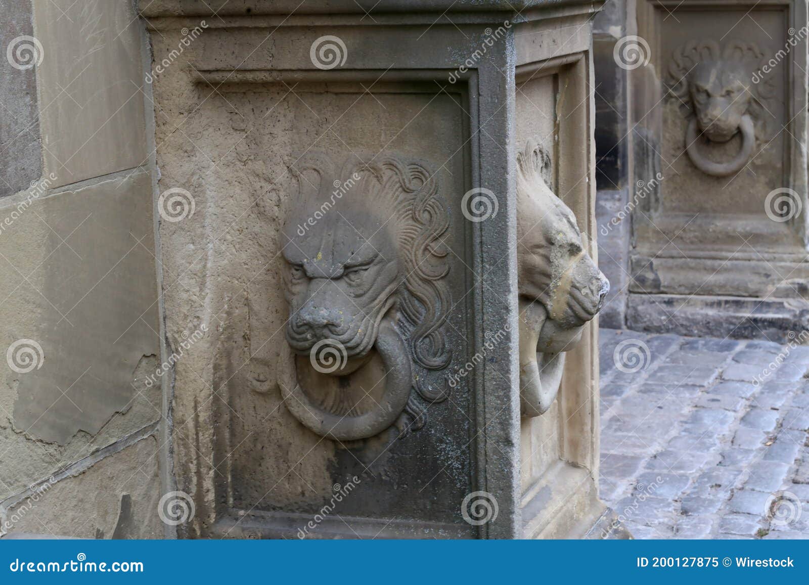 Lower Part of the Column with Lions Stock Image - Image of national ...