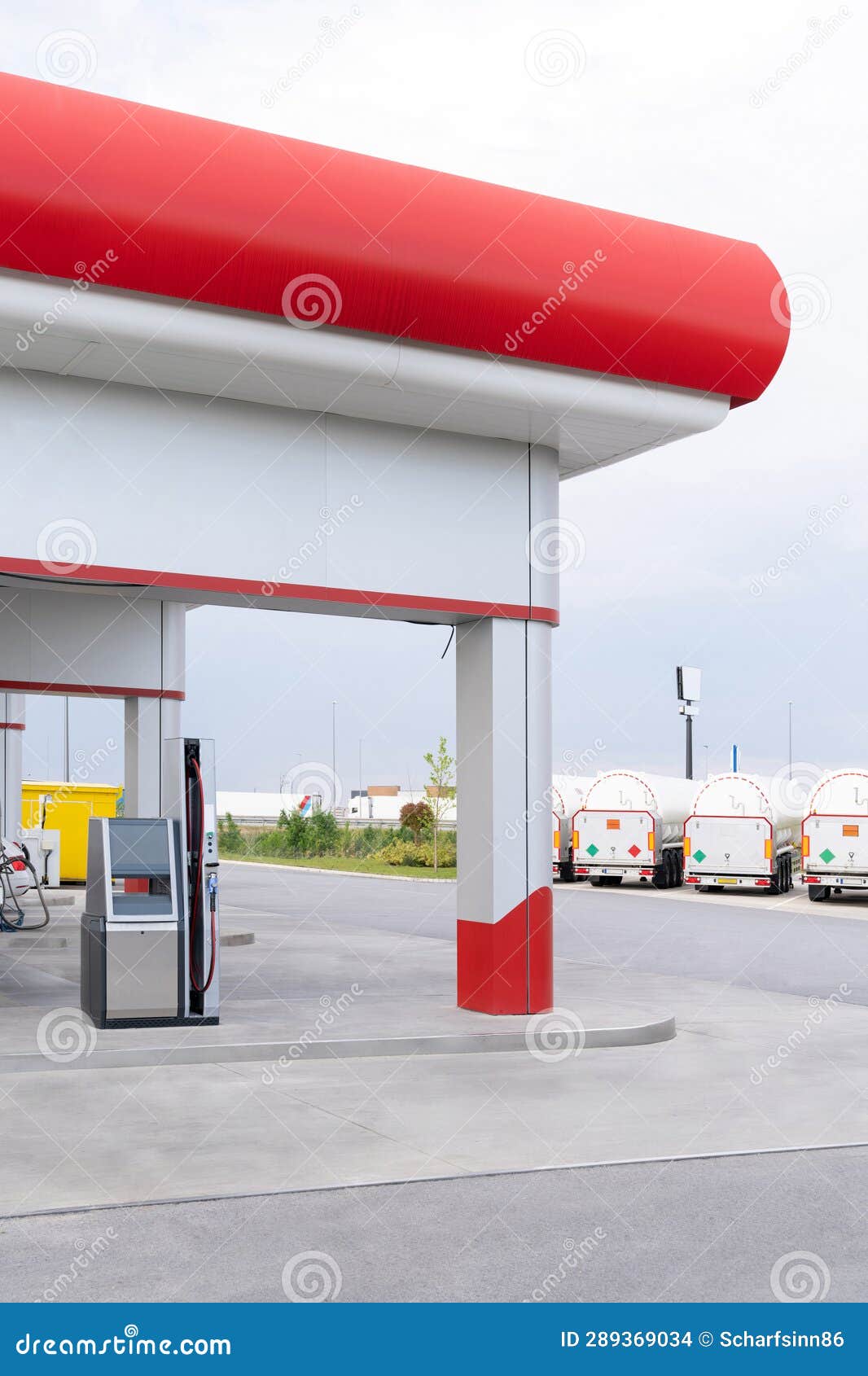 LPG and Compressed Natural Gas Filling Station Stock Photo - Image of ...